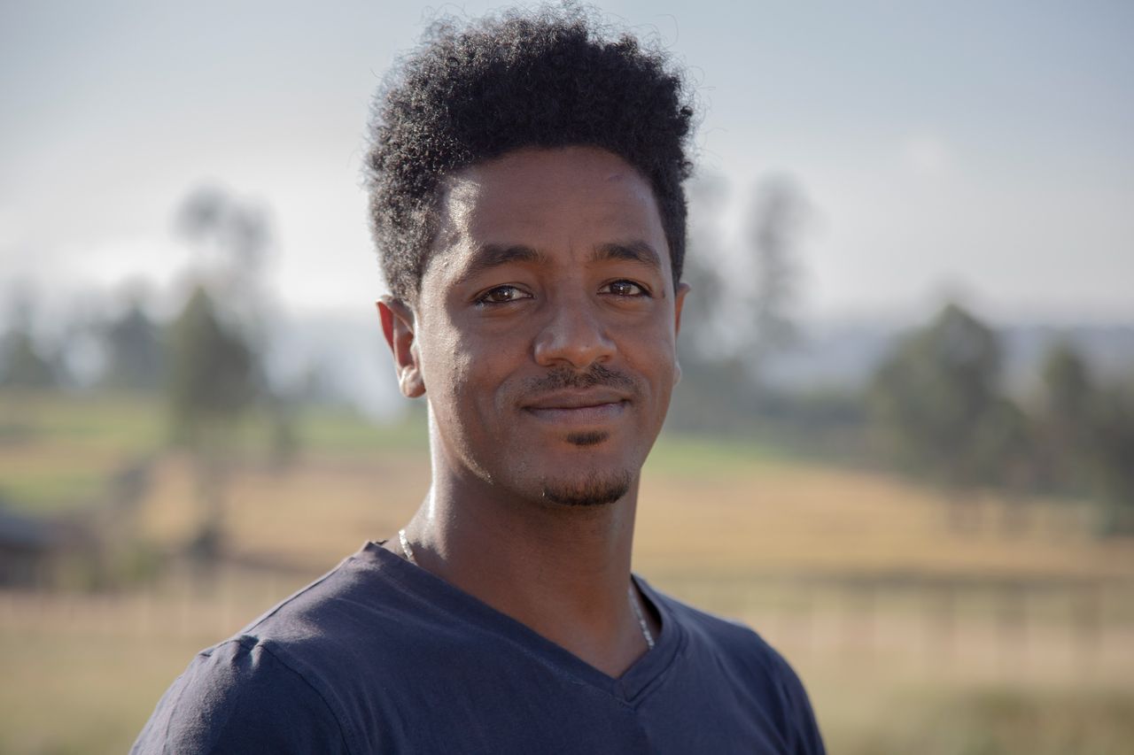 among us women - Getz Magazine